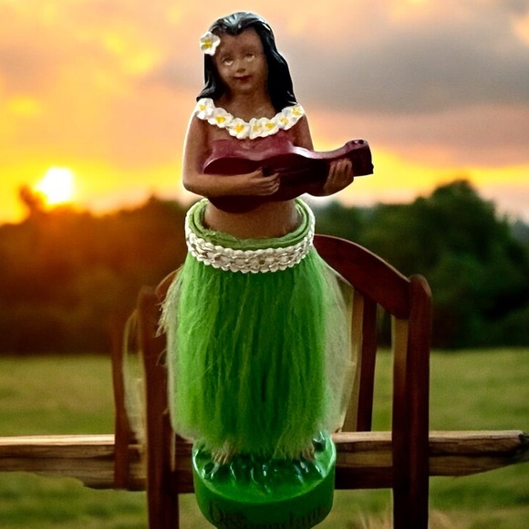 KC Hawaii | Accents | Hula Dashboard Doll From The Descendants Movie By ...